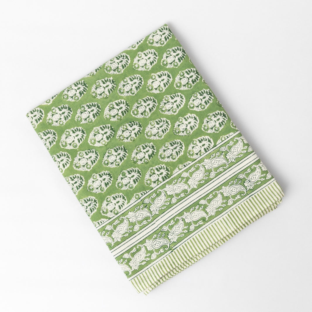 Truffle Tablescapes – Truffle Tablescapes